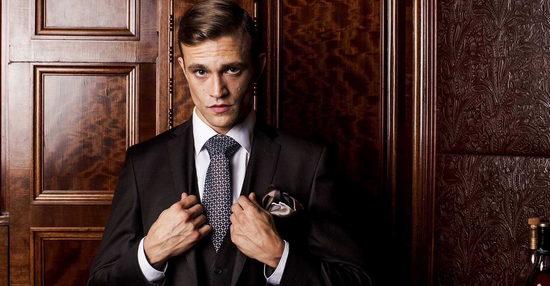 Der Anzug mit Weste • STURM Herrenausstatter Wien